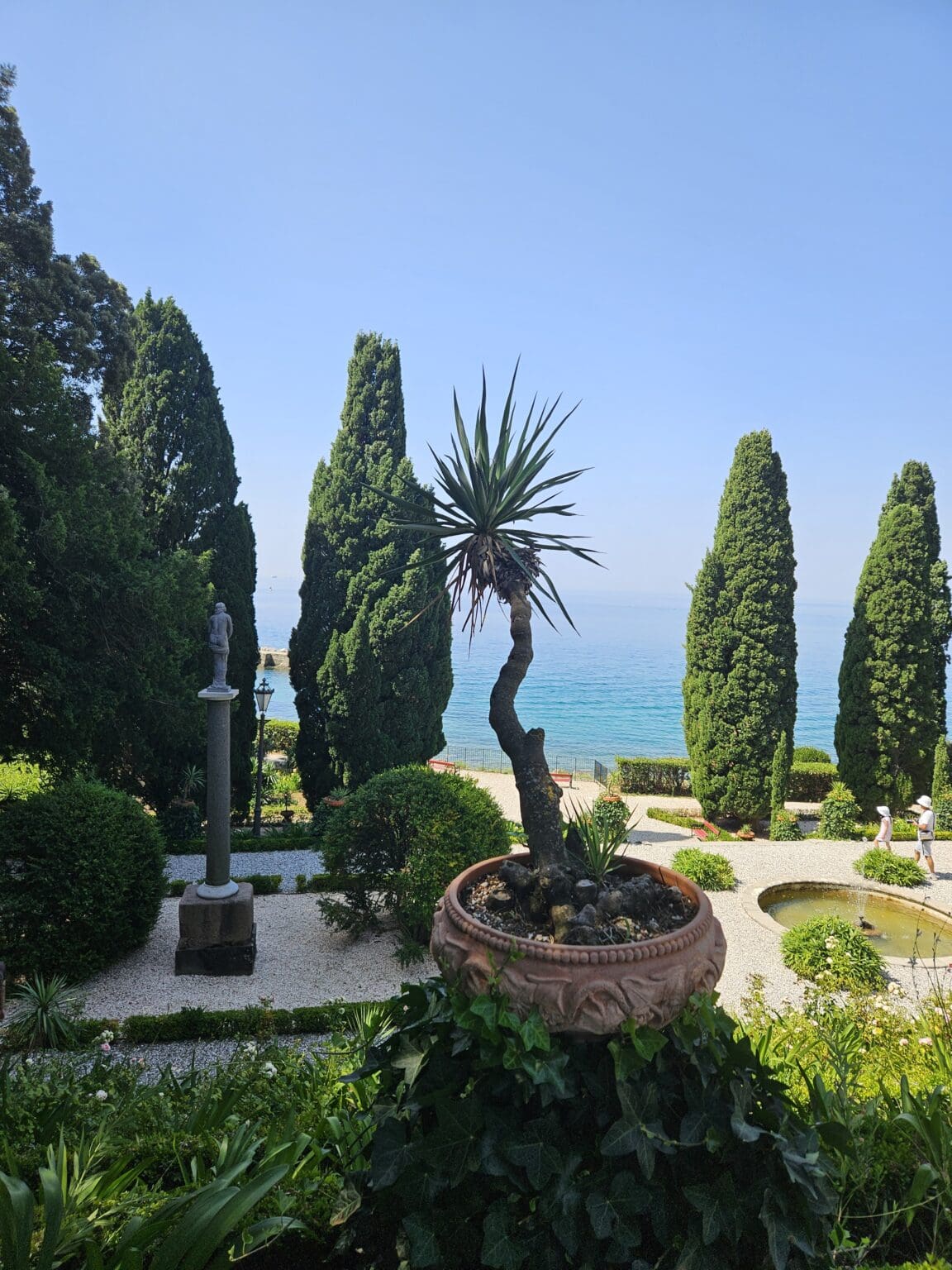 A Miramare-kastély kertje: tengerparti park olasz pompában - Magyar ...